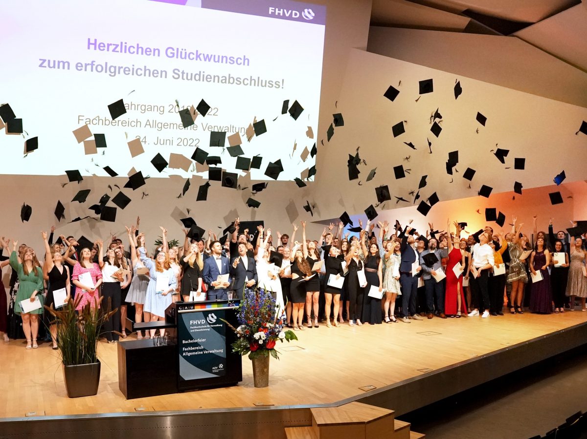 Ausbildungszentrum für Verwaltung AZV - Ausbildungszentrum für Verwaltung AZV