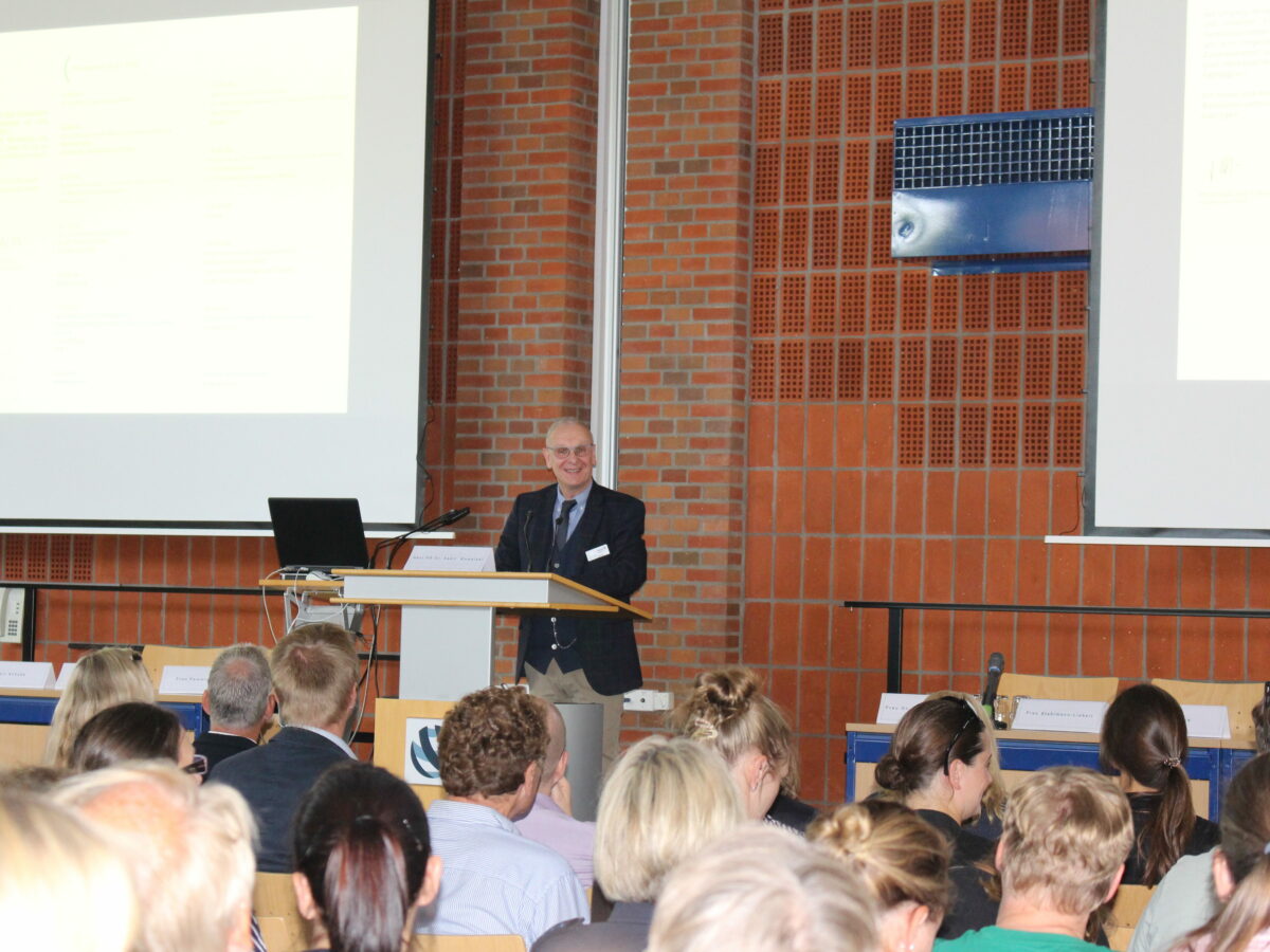 Ausbildungszentrum für Verwaltung AZV - Ausbildungszentrum für Verwaltung AZV