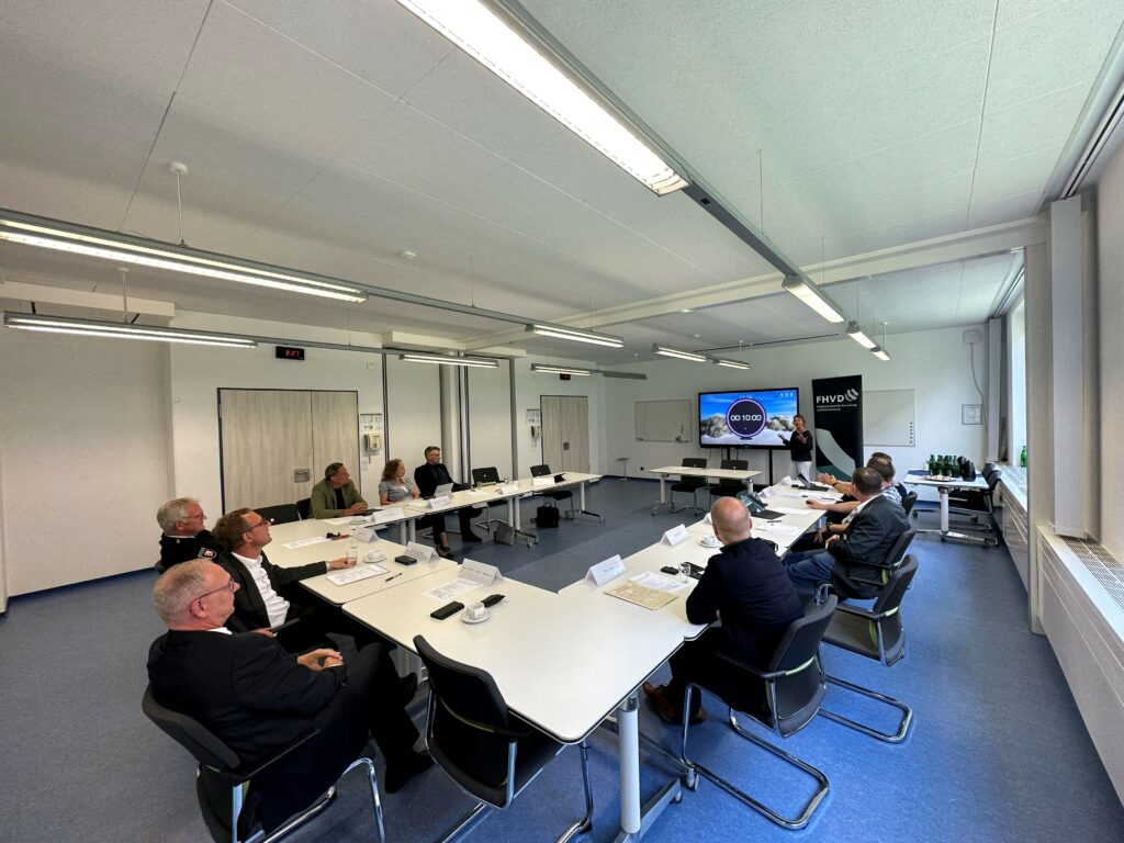 Ausbildungszentrum für Verwaltung AZV - Ausbildungszentrum für Verwaltung AZV