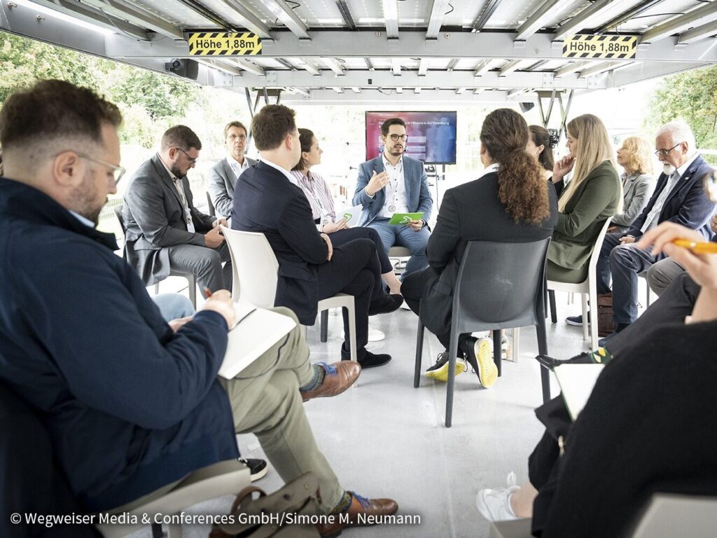 Ausbildungszentrum für Verwaltung AZV - Ausbildungszentrum für Verwaltung AZV